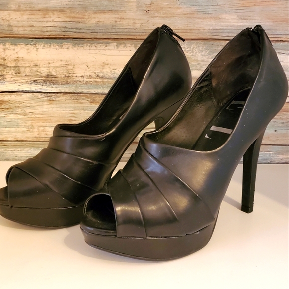 Shoes | Womens Black 4 Inch Platform Heels Size 7 | Poshmark